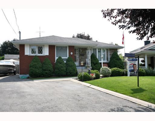 36 MERLE Court , Hamilton