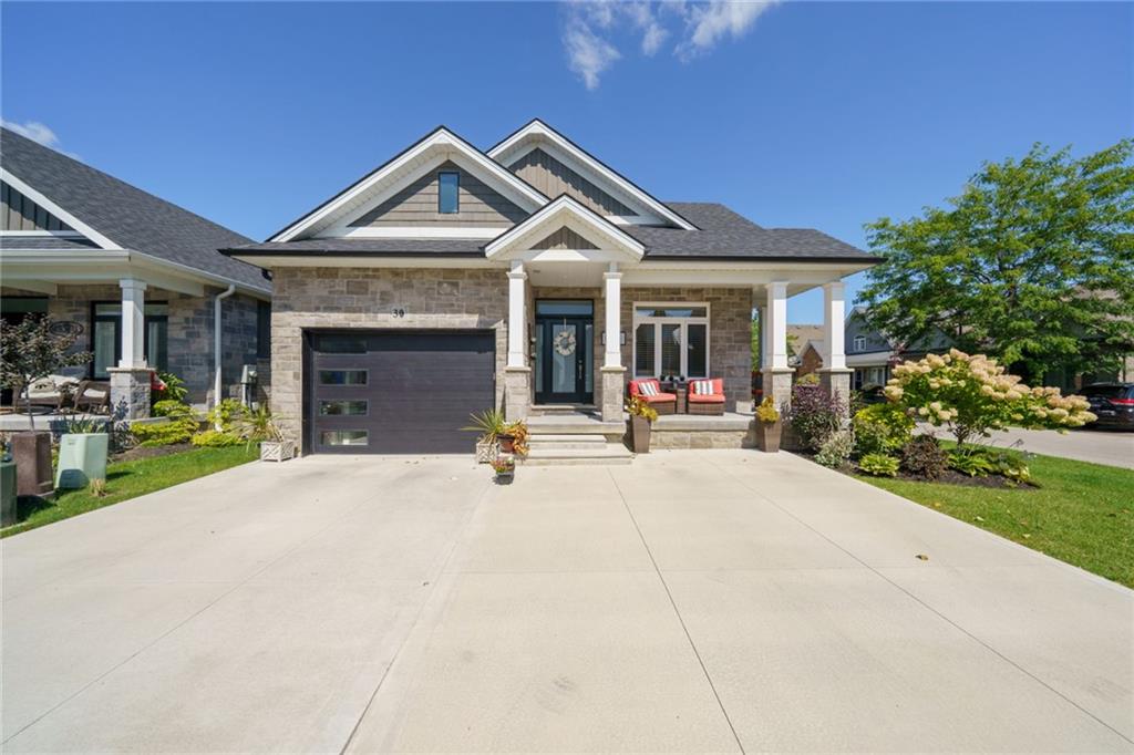 80 New Lakeshore Road , Port Dover