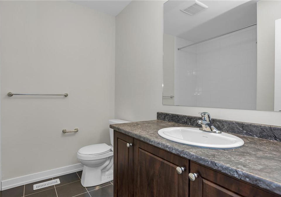 57 SANTOS Drive , Seneca